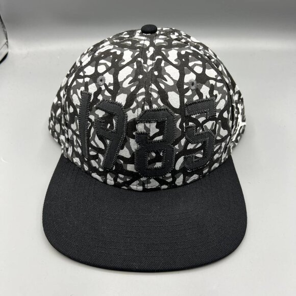 Jordan | Accessories | Air Jordan 985 Rookie Hat Men Black Camouflage ...
